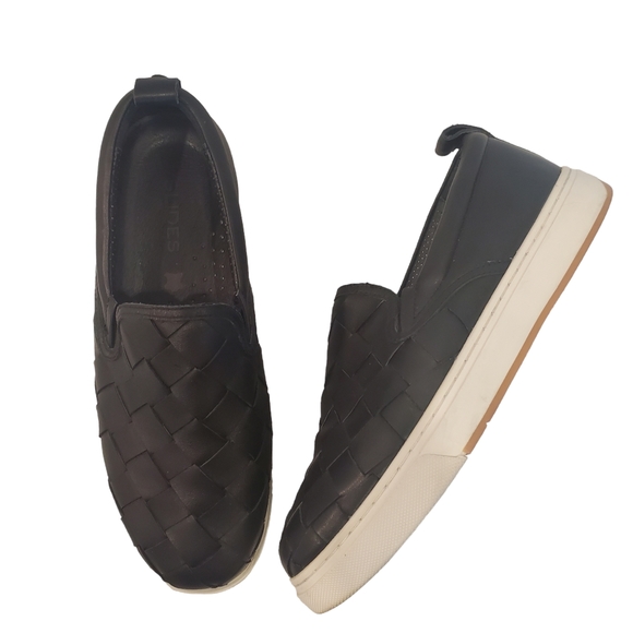 J Slides | Shoes | J Slides Black Woven Size 85 Slip On Leather ...